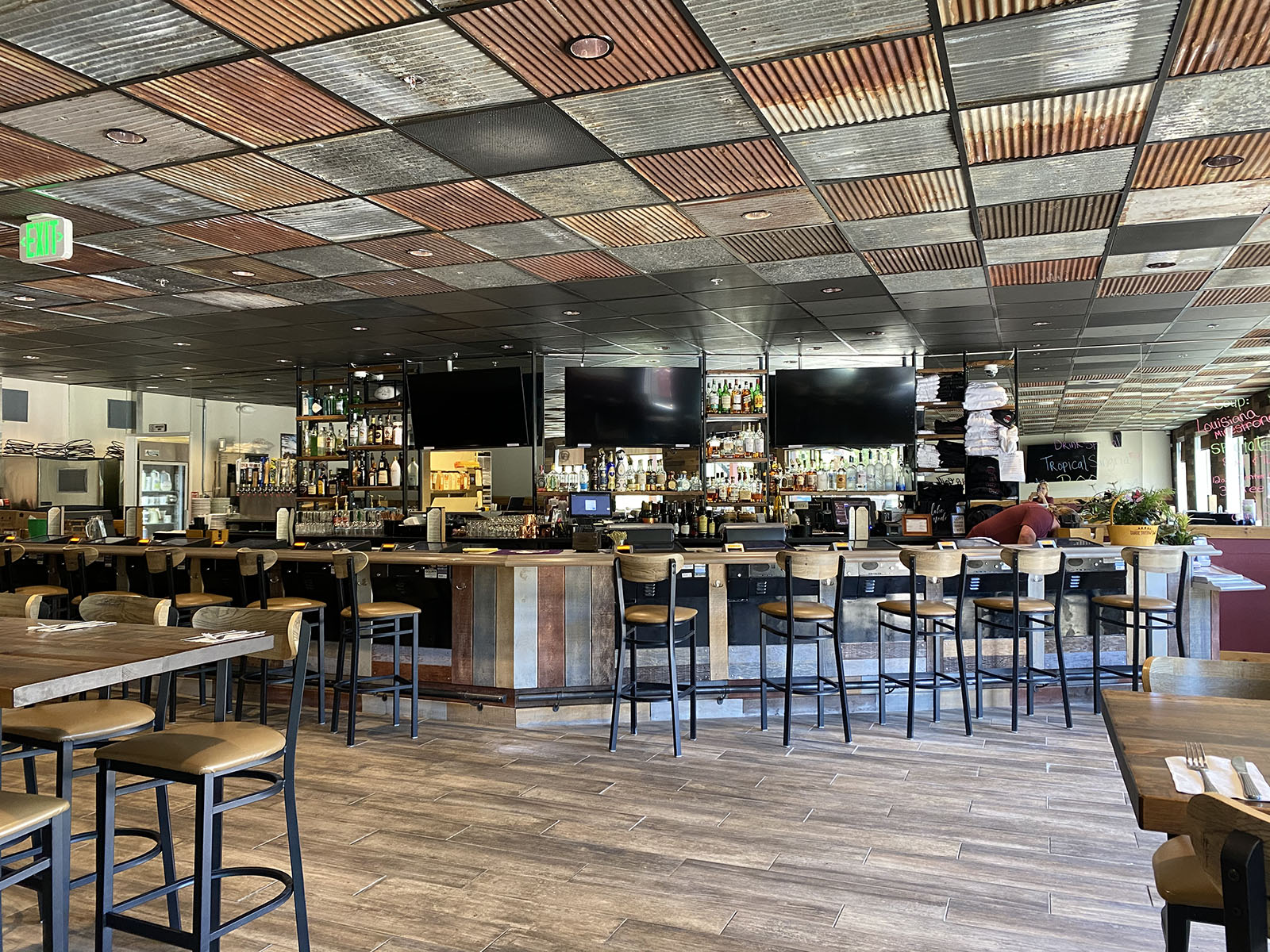 About - Tahoe Tavern & Grill